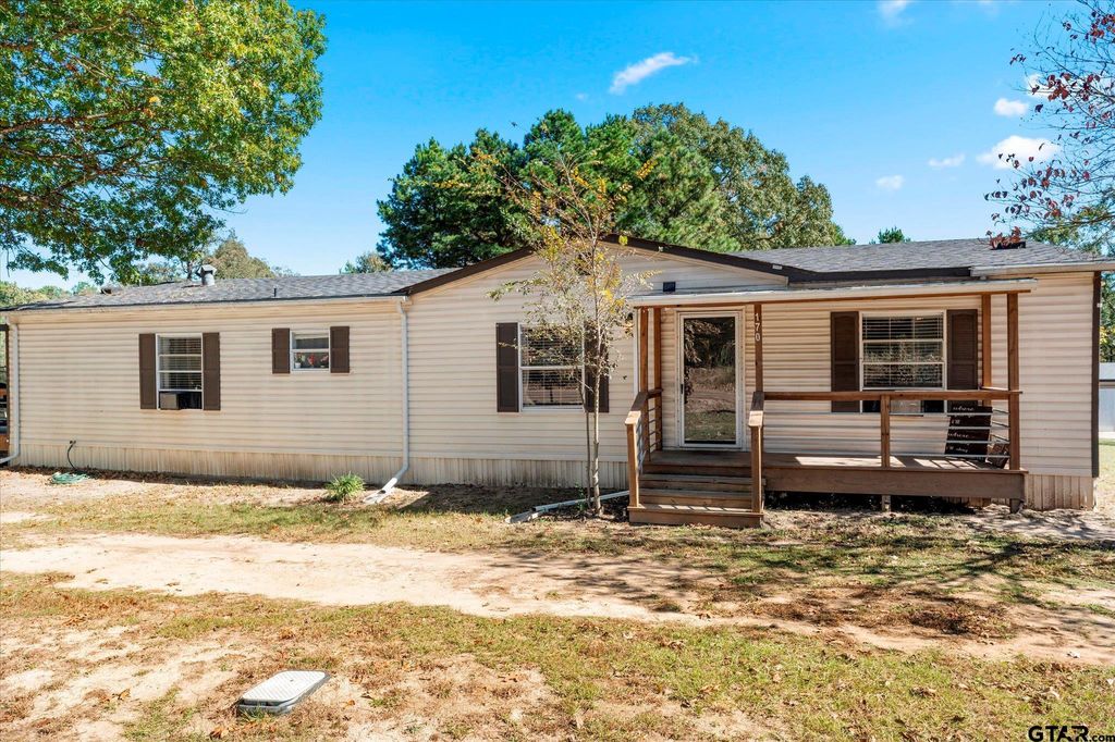 70 Private Road 52423, Leesburg, TX 75451 | MLS# 25016452 | Trulia