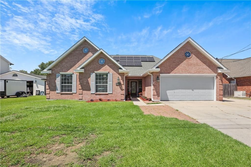 424 Oak Rd, Belle Chasse, LA 70037 | MLS# 2455525 | Trulia