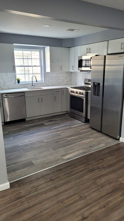 13 Foundry St #1, Newark, NJ 07105 - See Est. Value, Schools & More