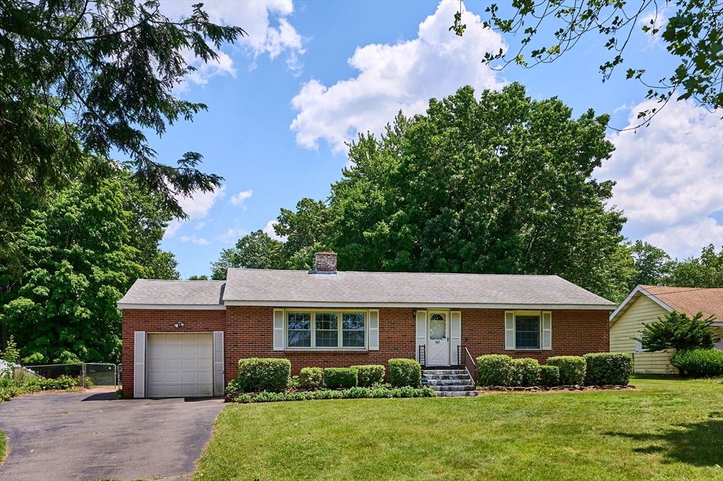 363 Cooley St, Springfield, MA 01128 - See Est. Value, Schools & More