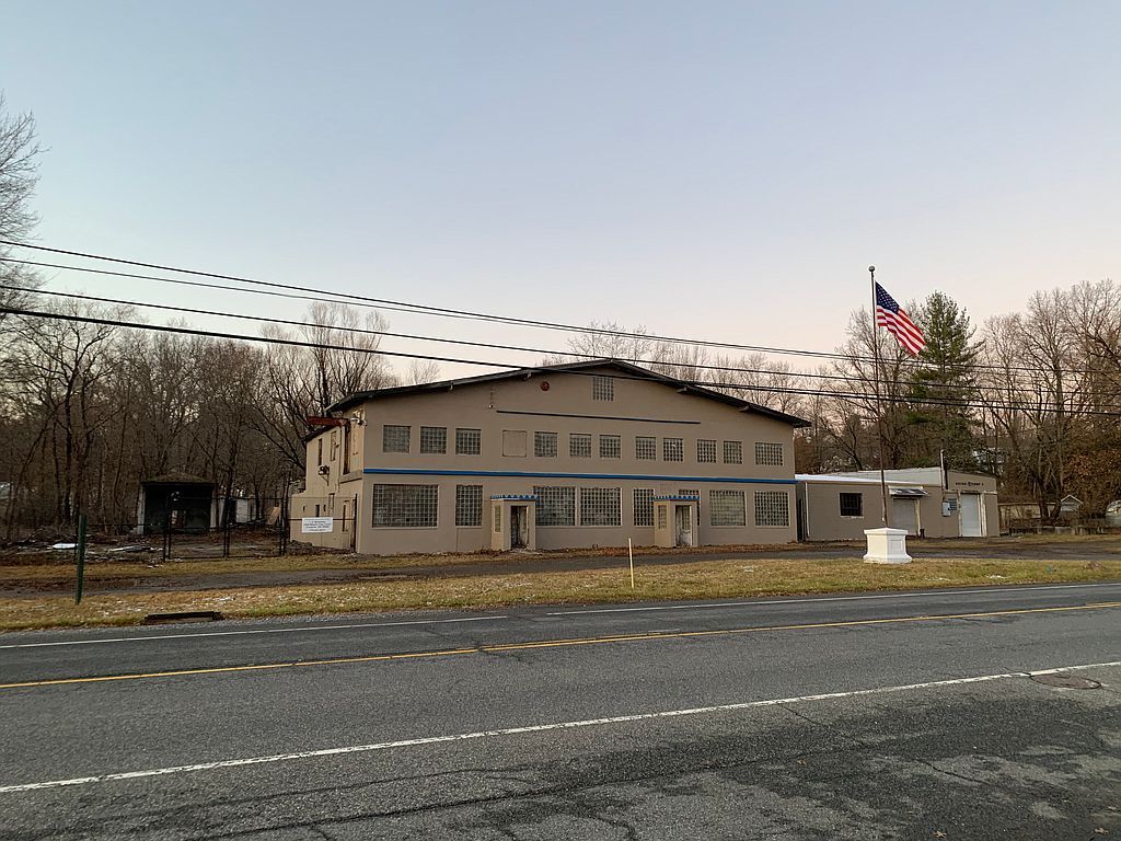 100 W Main St, High Bridge, NJ 08829 - See Est. Value, Schools & More