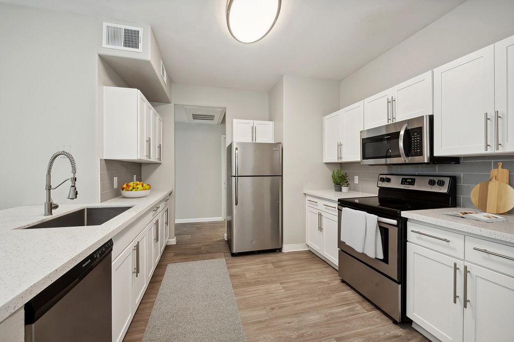 15801 S 48th St #1089, Phoenix, AZ 85048 - See Est. Value, Schools & More