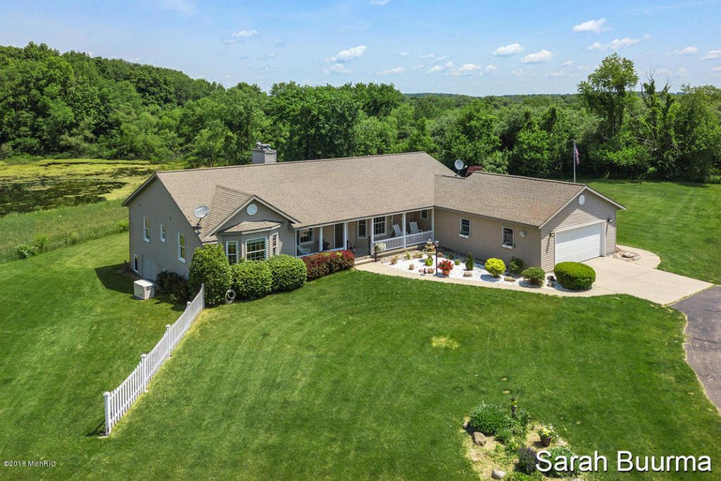 3075 4 Mile Rd NW, Grand Rapids, MI 49544 - See Est. Value, Schools & More