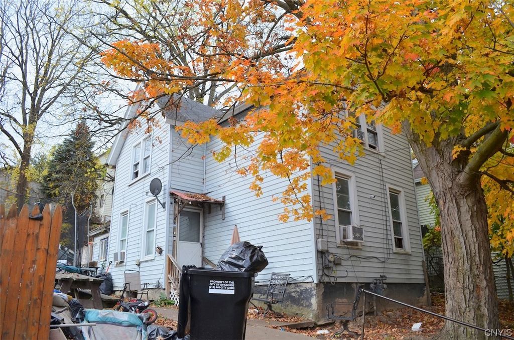 132 Nelson St, Syracuse, NY 13204 - See Est. Value, Schools & More