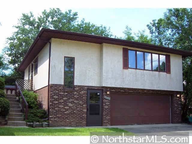 2270 South Ave E, Saint Paul, MN 55109 - See Est. Value, Schools & More