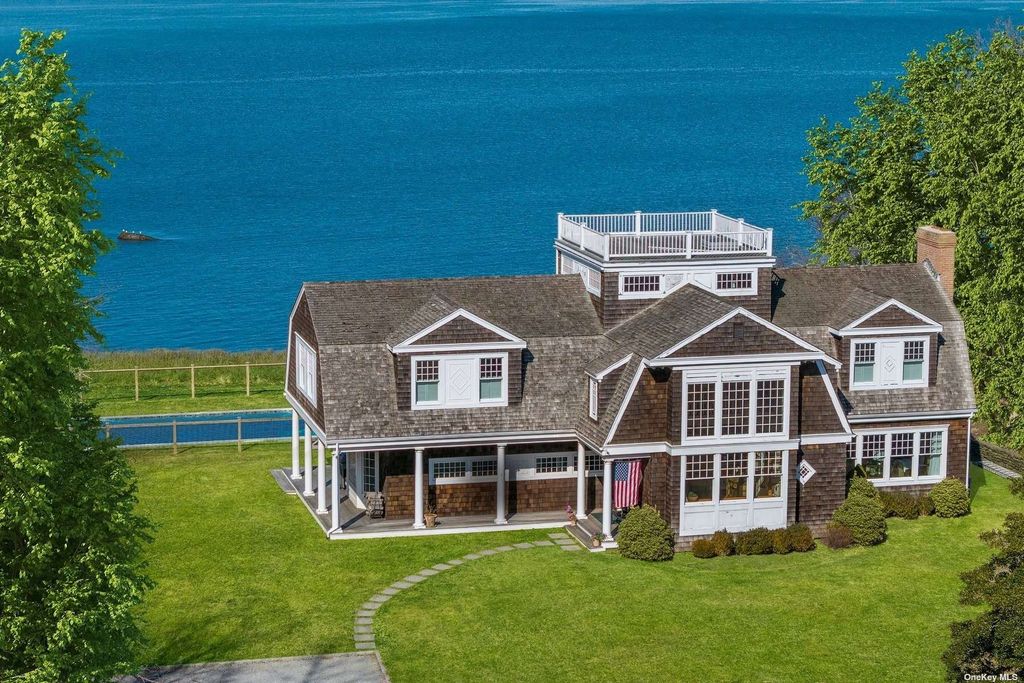 17665 Soundview Avenue, Southold, NY 11971 | Trulia