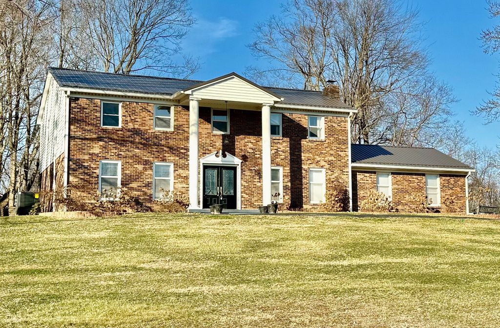 215 Goodnight Rd, Martinsville, IN 46151 | MLS# 21965537 | Trulia