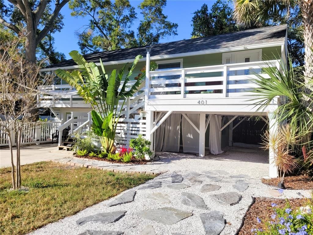 401 Pennsylvania Ave, Crystal Beach, FL 34681 - See Est. Value, Schools ...