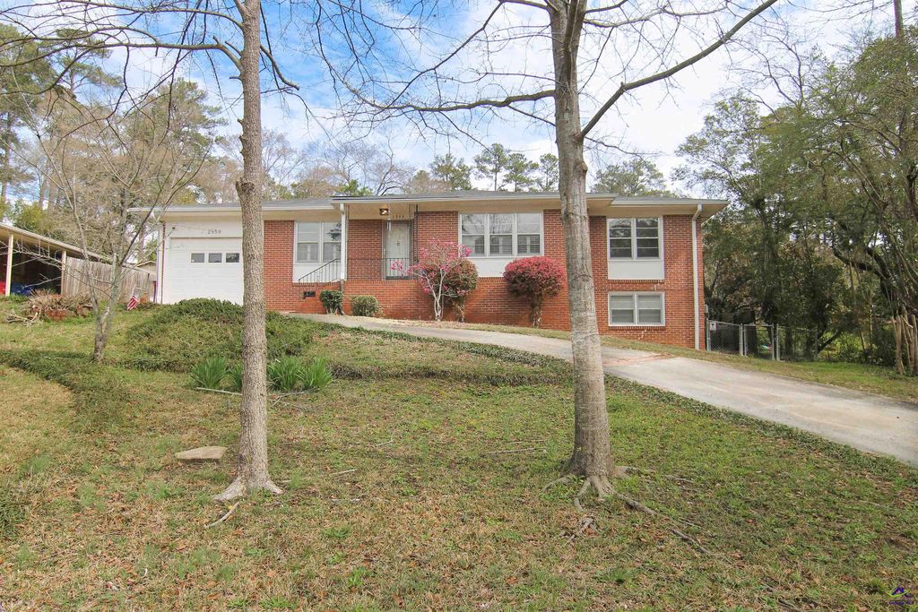 2959 Victoria Cir, Macon, GA 31204 | MLS# 241462 | Trulia