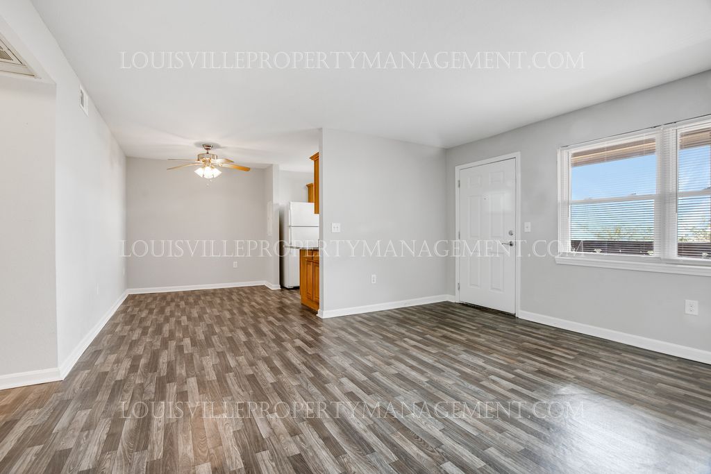 2101 Cardinal Woods Dr #115, Louisville, KY 40214 - See Est. Value ...