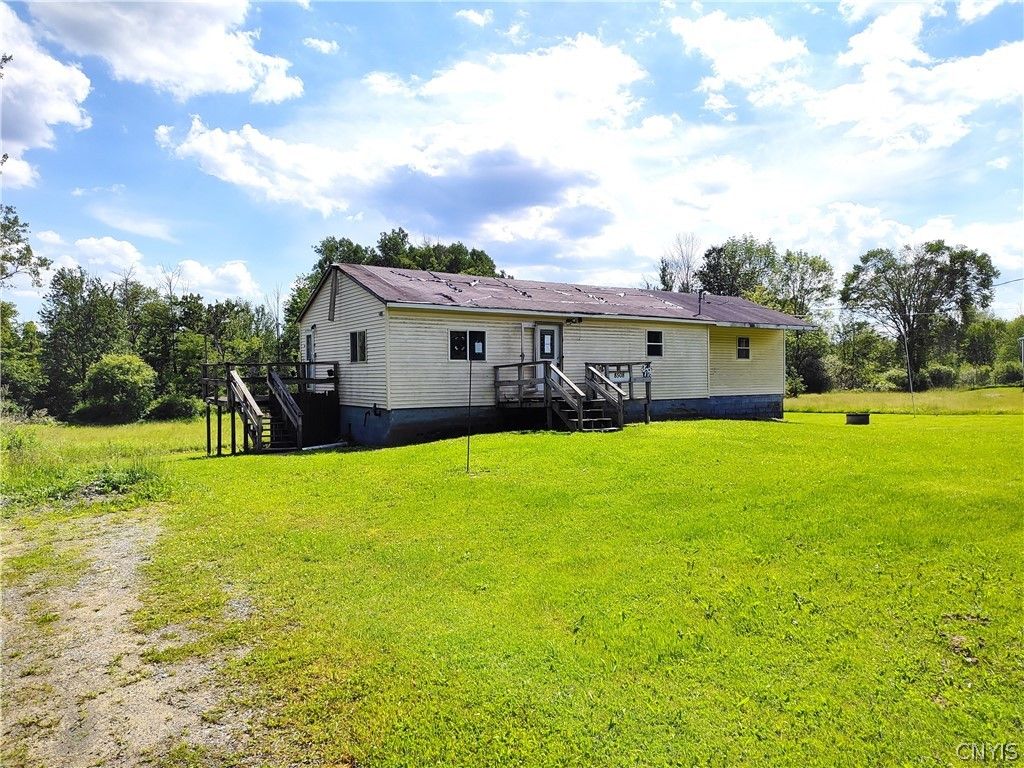 8508 Edwards Rd, Holland Patent, NY 13354 - See Est. Value, Schools & More
