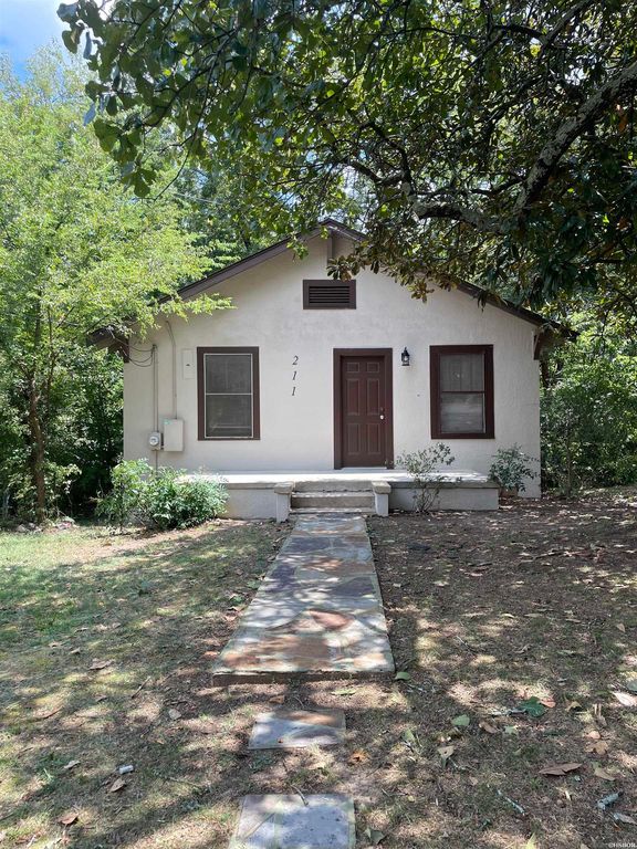 211 Pinewood St, Hot Springs, AR 71913 | Trulia