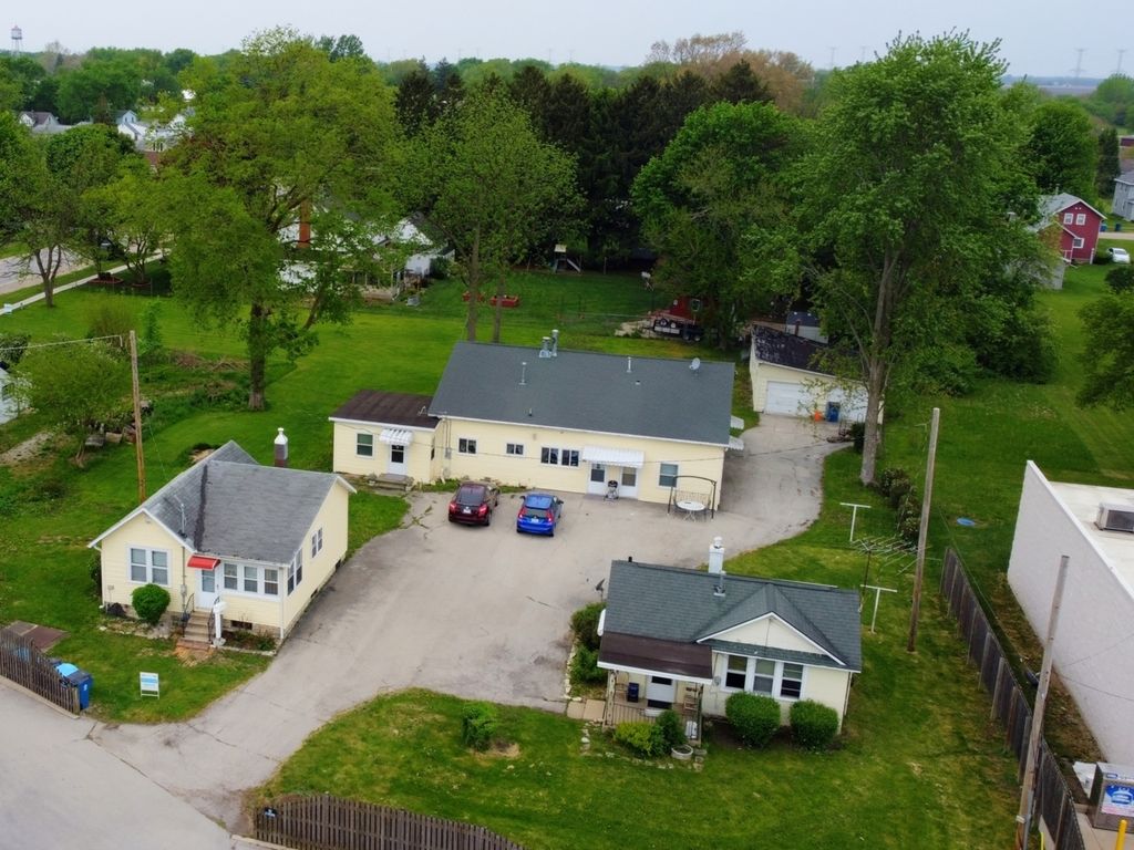 605 East St, Mazon, IL 60444 | MLS# 11977734 | Trulia