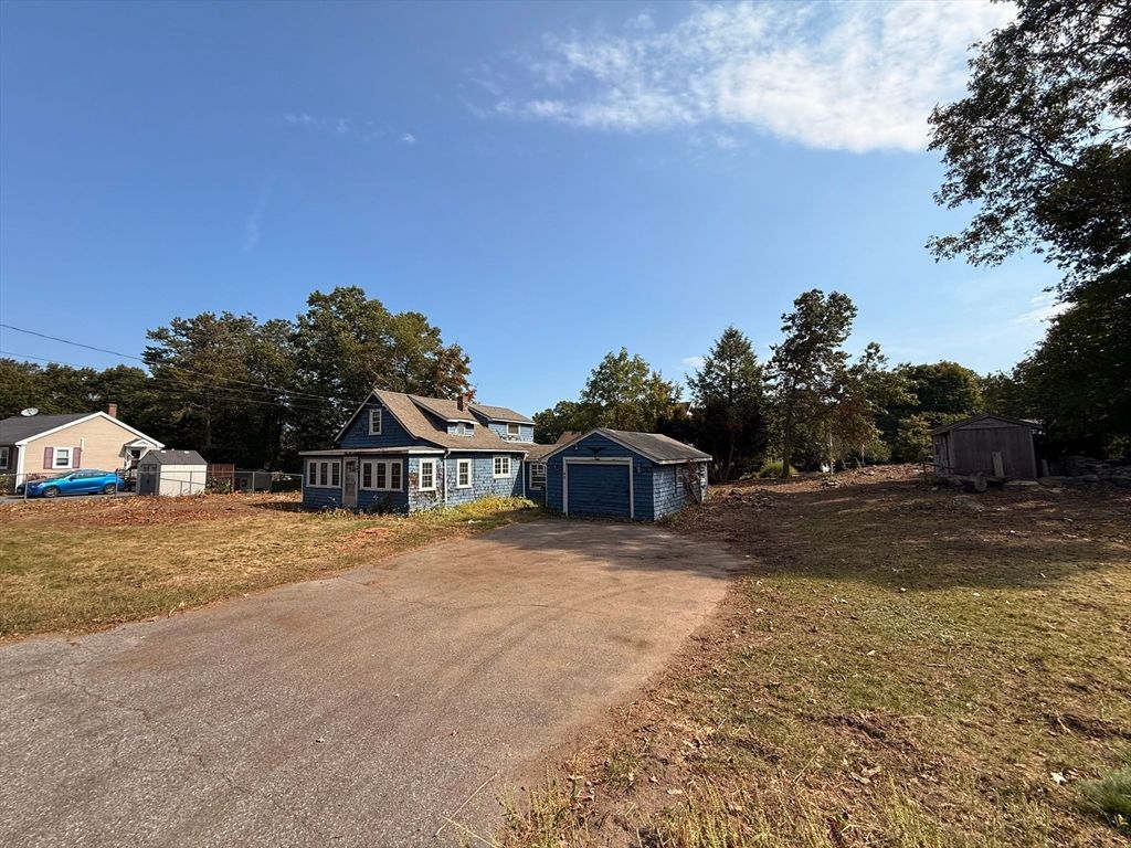 45 Goodale St, Peabody, MA 01960 - See Est. Value, Schools & More