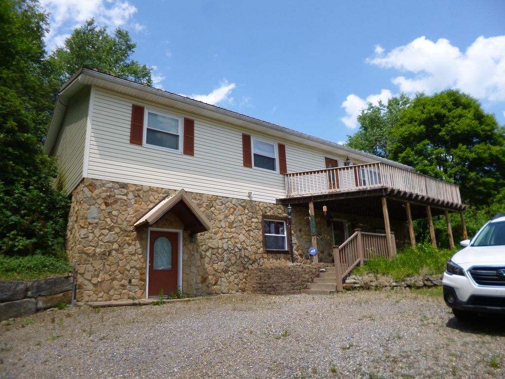 301 W Clarion Rd, Brockway, PA 15824 - See Est. Value, Schools & More