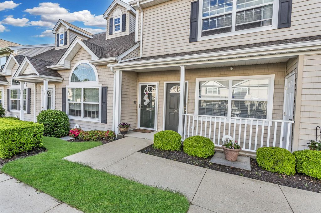 1011 Willow Lane, Valley Stream, NY 11580 | MLS# 864009 | Trulia