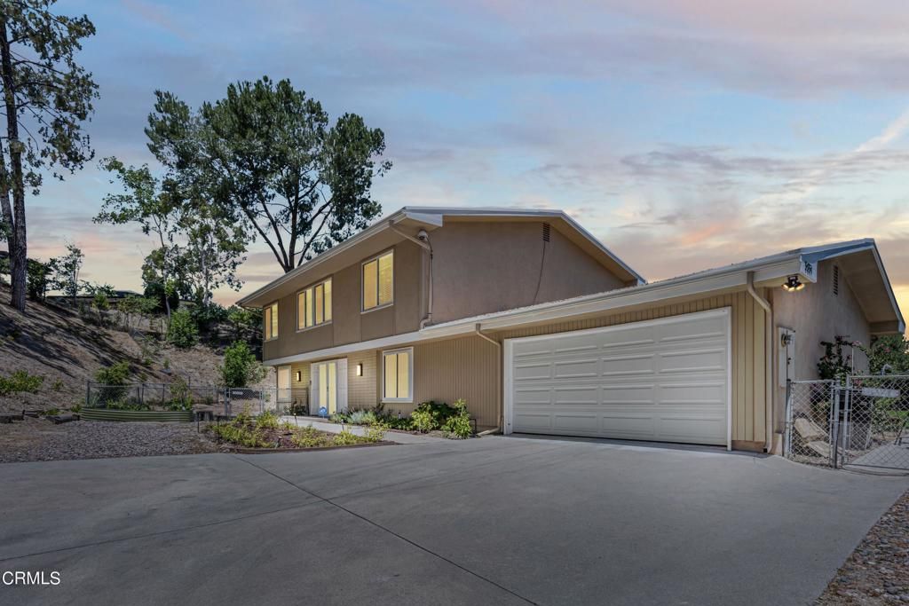 5851 El Canon Ave, Woodland Hills, CA 91367 - See Est. Value, Schools ...