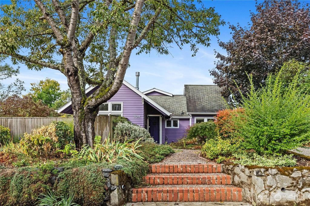 304 NW 44th Street, Seattle, WA 98107 - See Est. Value, Schools & More