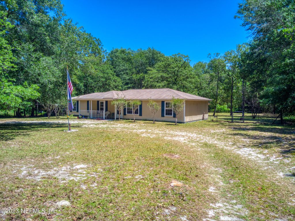 18 BLUEBELL Avenue, Middleburg, FL 32068 - See Est. Value, Schools & More