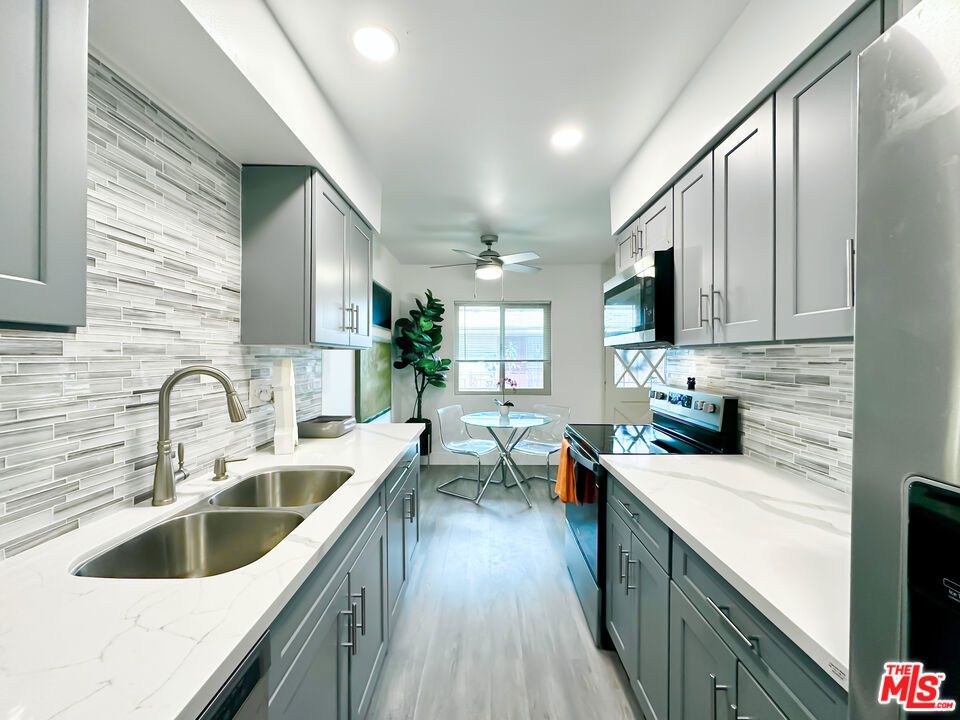 901 E Linden Ave #18, Long Beach, CA 90813 - See Est. Value, Schools & More