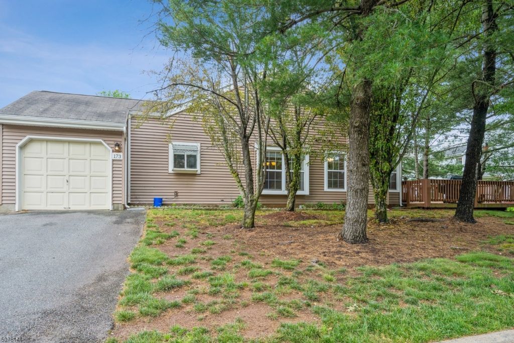 173 Jordans Cir UNIT 173, Somerset, NJ 08873 | Trulia