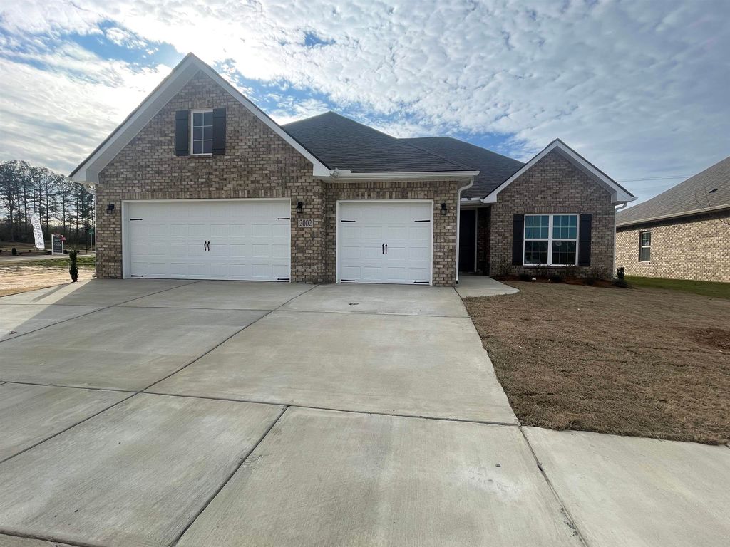 2002 Austin Dr, Cullman, AL 35057 - See Est. Value, Schools & More