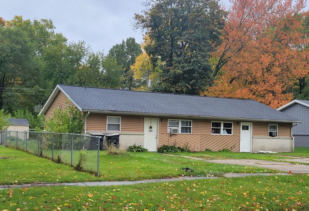 106 Arctic St, Buchanan, MI 49107 | MLS# 23139305 | Trulia