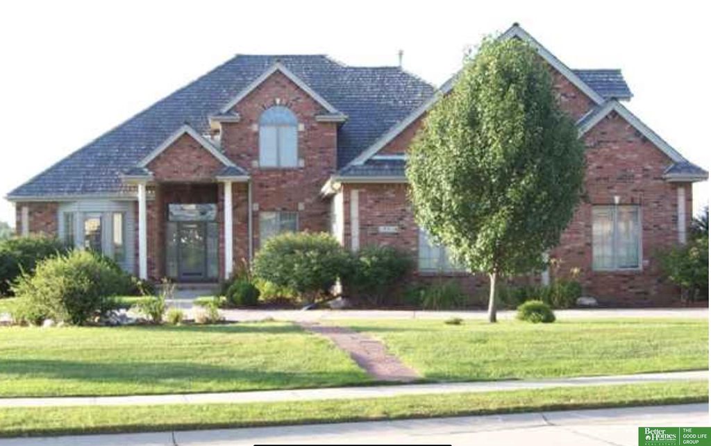 13516 Burt St, Omaha, NE 68154 | Trulia