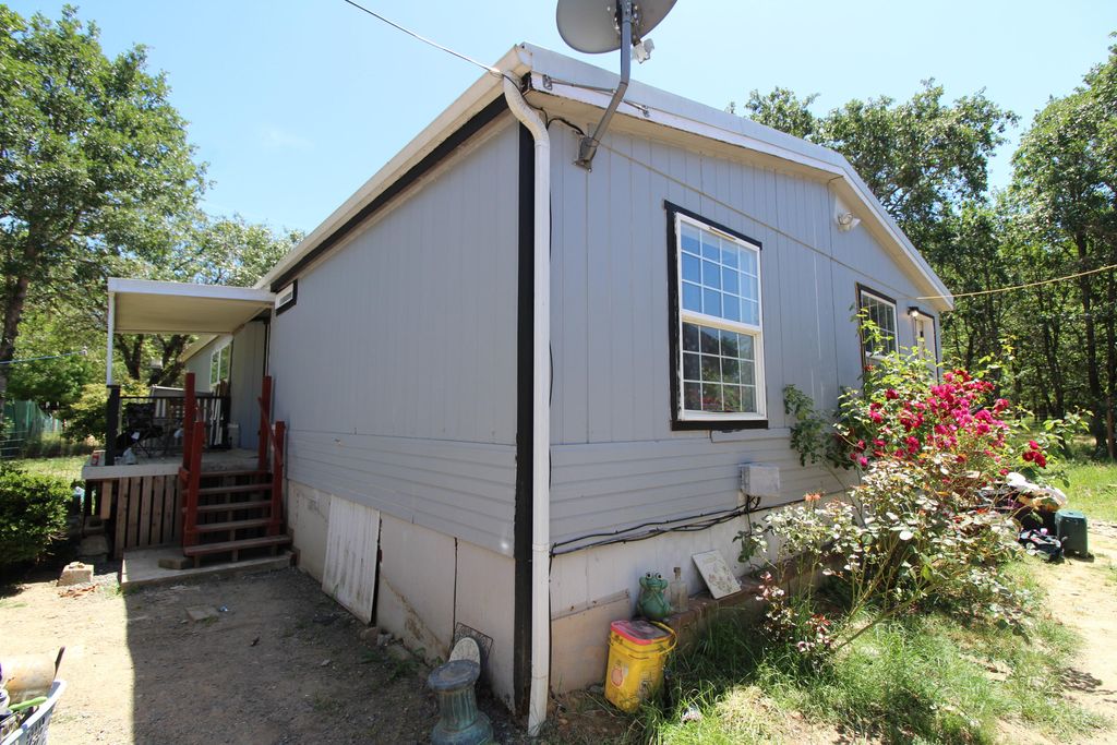 3223 Camp Joy Rd, Grants Pass, OR 97526 | MLS# 220183721 | Trulia