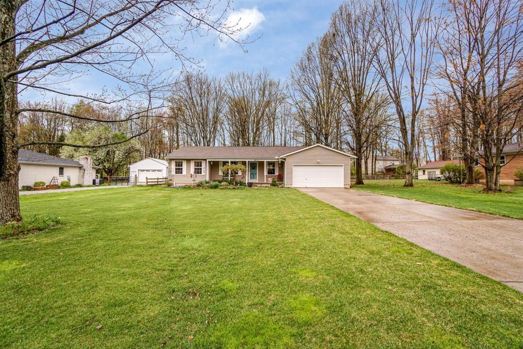 3675 Maplewood Dr, Amelia, OH 45102 | Trulia