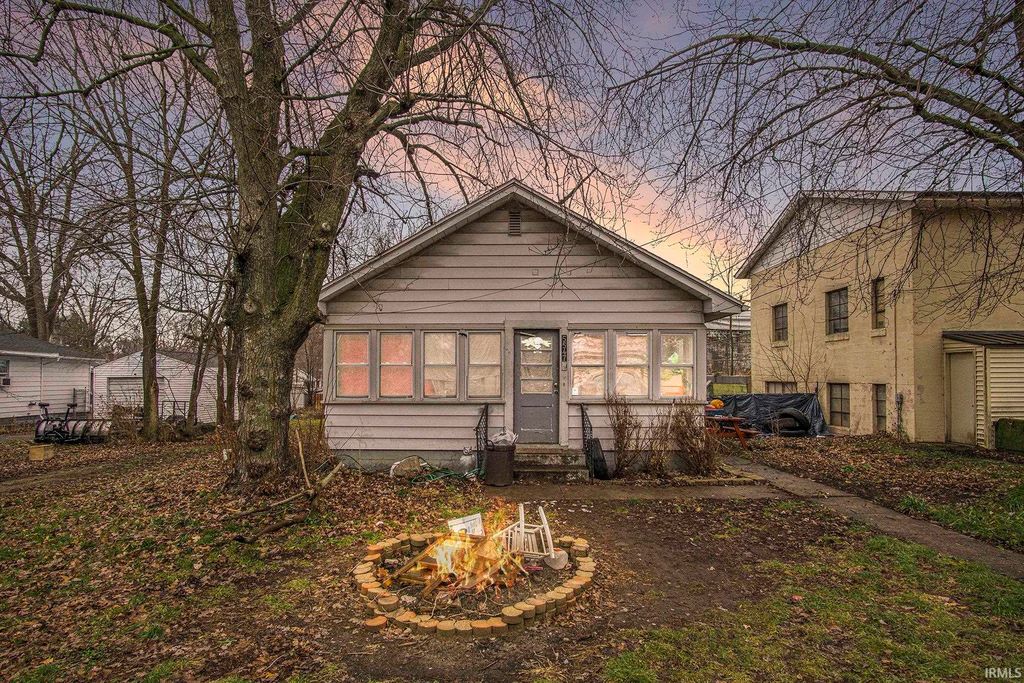 55474 Meadowview Ave, South Bend, IN 46628 | Trulia