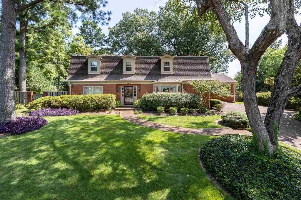 36 Grove Dale St #11, Memphis, TN 38120 - See Est. Value, Schools & More