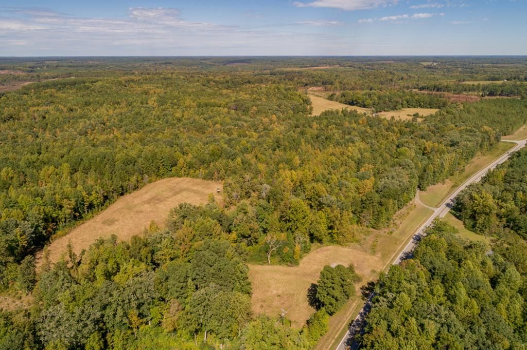 49 Falls Rd, Victoria, VA 23974 - See Est. Value, Schools & More