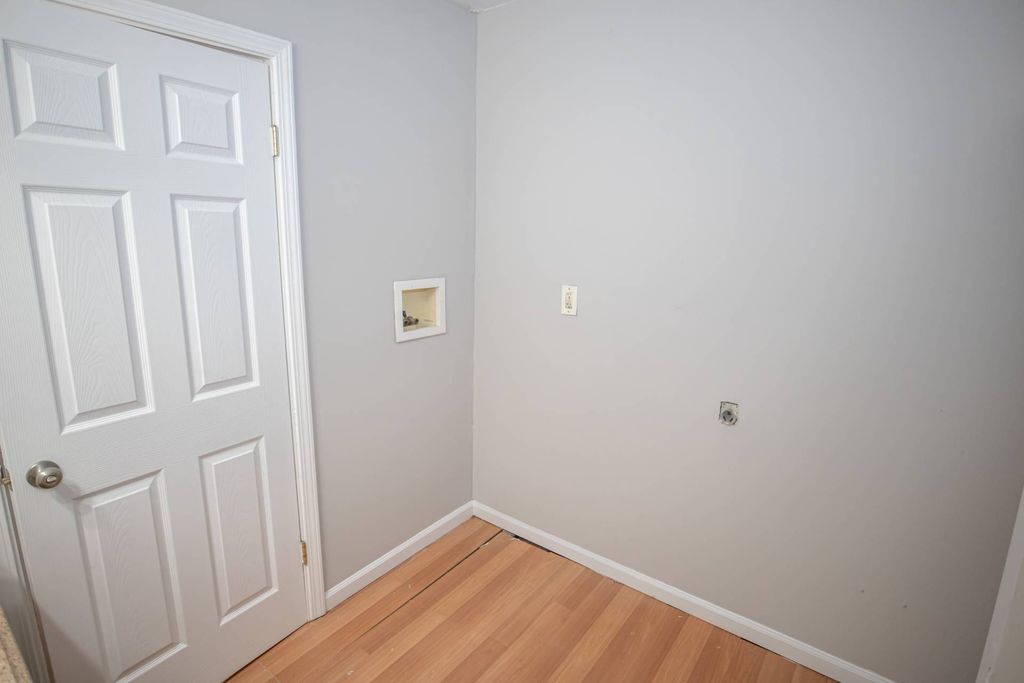 7006 Claasen Ave #2, Cleveland, OH 44105 - Trulia | Trulia