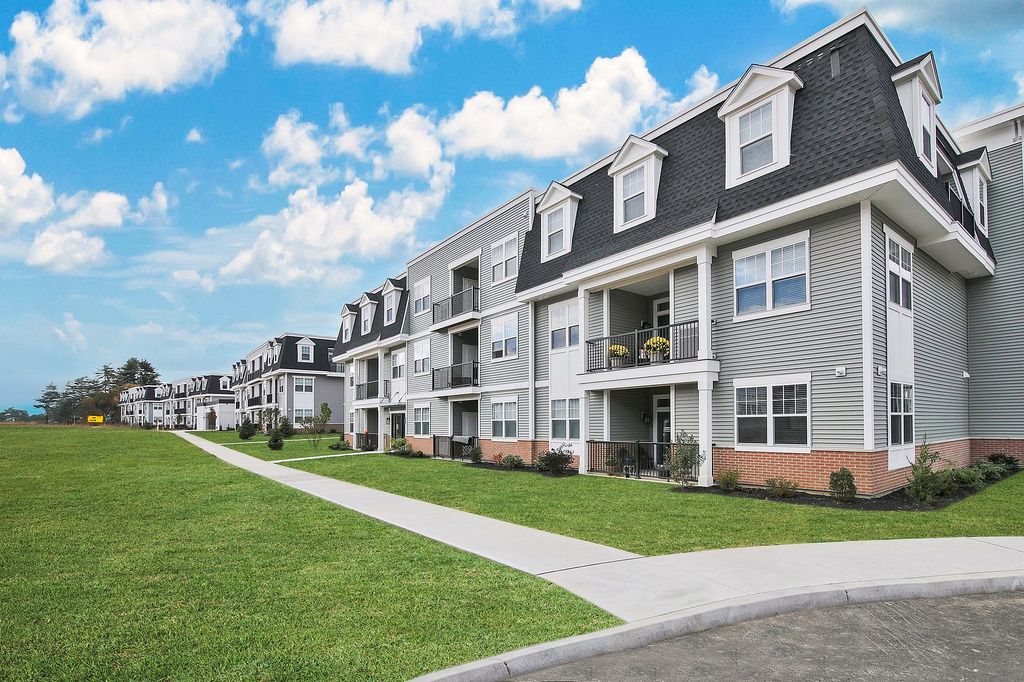 280 Salmon Brook St #2C-0112, Granby, CT 06035 | Trulia