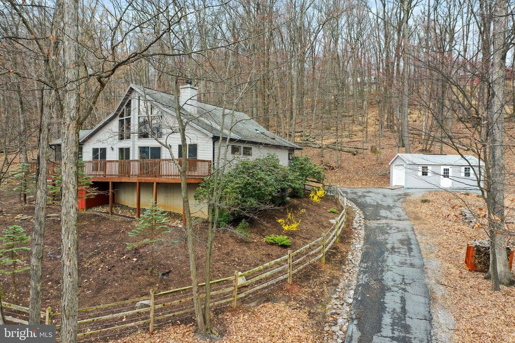 108 Spearpoint Ln, Hedgesville, WV 25427 - See Est. Value, Schools & More