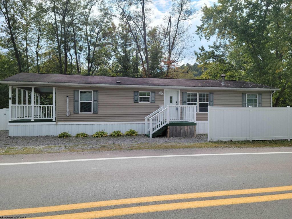 413 US Highway 33 Rd, Weston, WV 26452 - See Est. Value, Schools & More