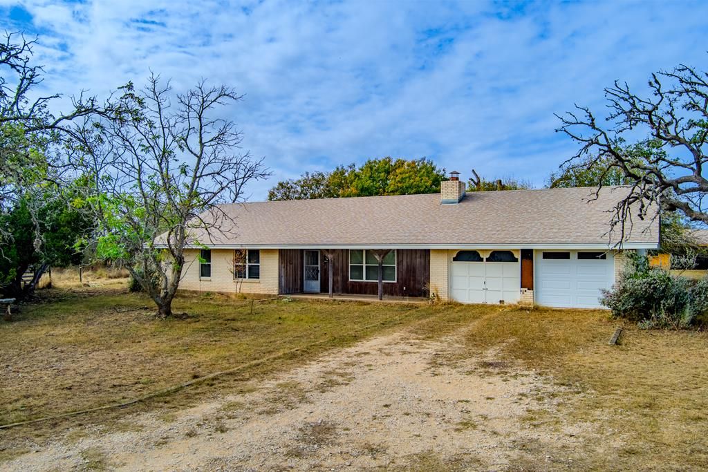 230 Red Bird Loop, Center Pt, TX 78010 | MLS# 120972 | Trulia