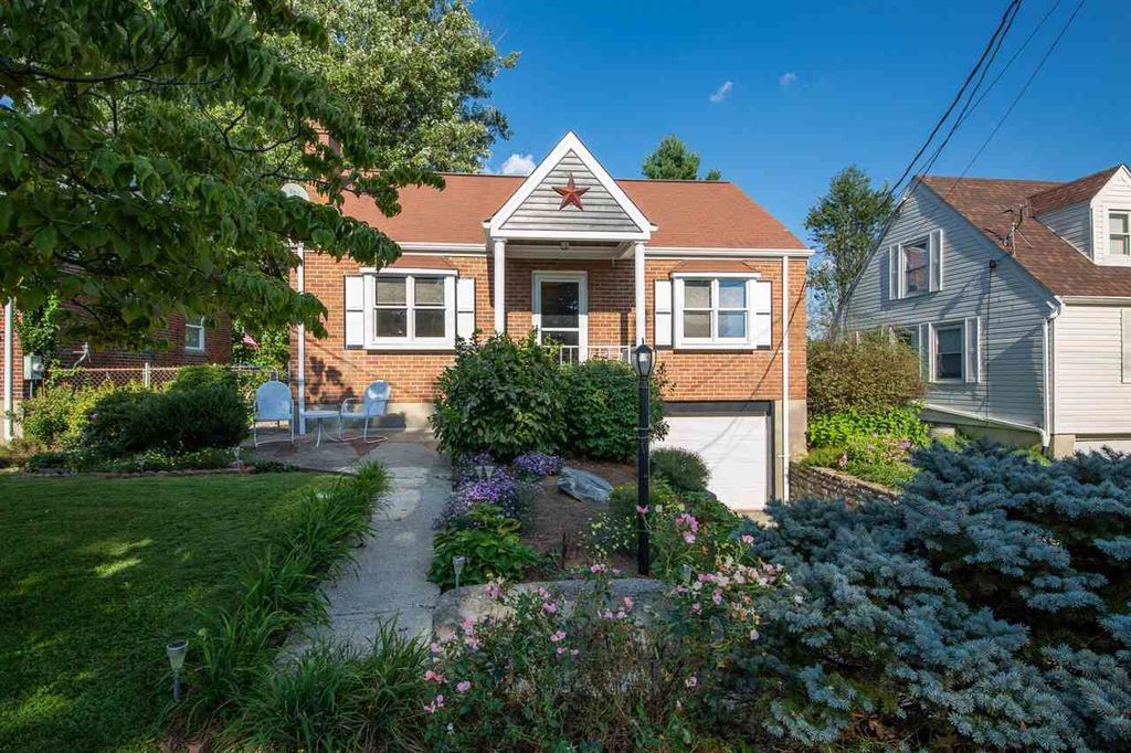 25 Eastern Ave, Elsmere, KY 41018 - See Est. Value, Schools & More