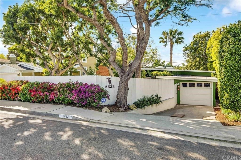2833 N Valley Dr, Manhattan Beach, CA 90266 - See Est. Value, Schools ...