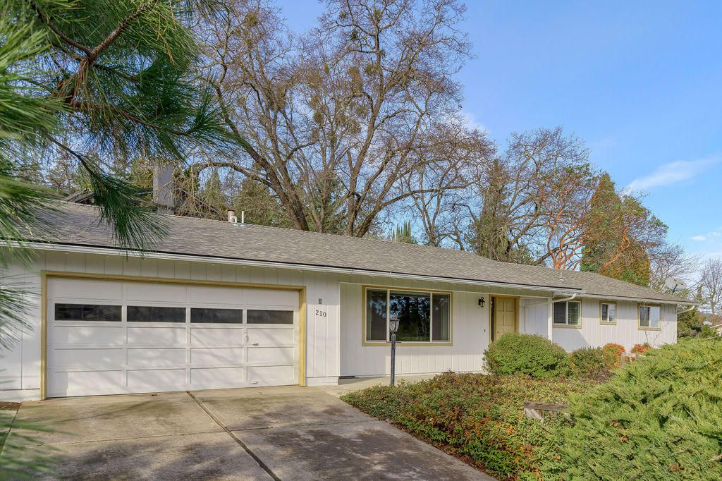 210 Stagecoach Dr, Jacksonville, OR 97530 | Trulia