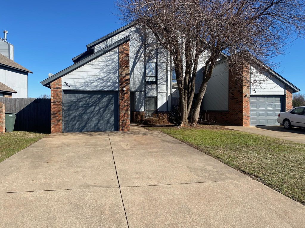 706 Swan Lake Rd, Edmond, OK 73003 - See Est. Value, Schools & More