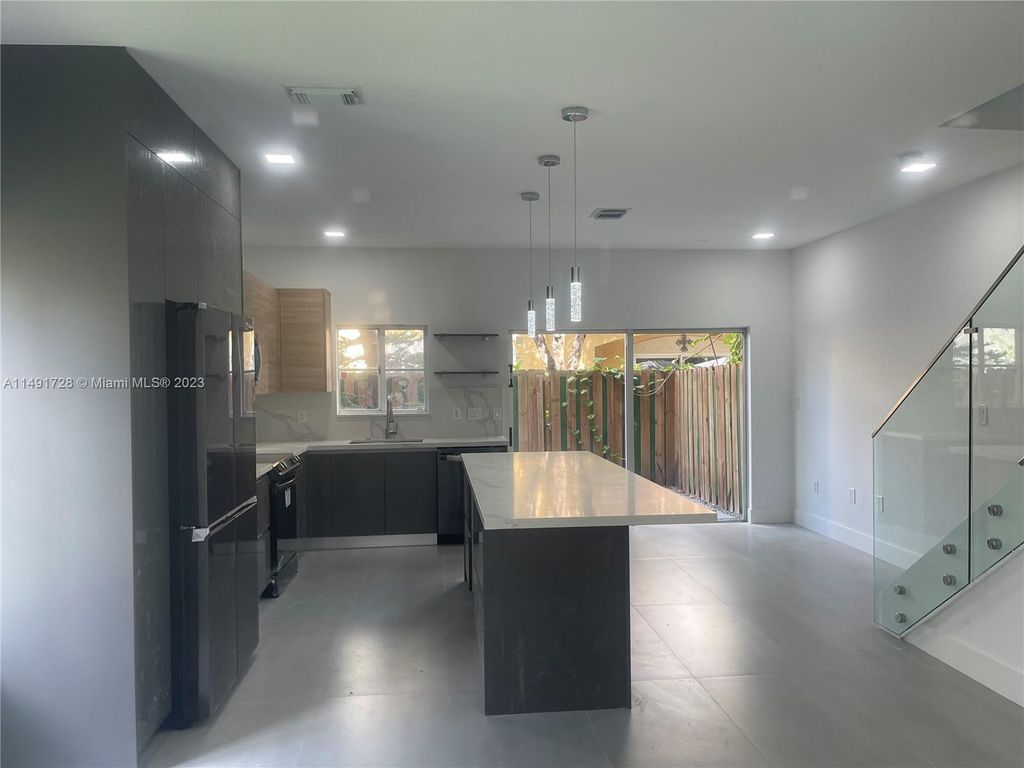 10775 NW 83rd Ter #1-28, Doral, FL 33178 - See Est. Value, Schools & More