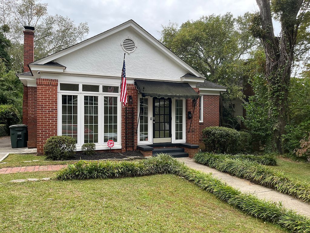 1706 Pinewood Dr, Columbia, SC 29205 - See Est. Value, Schools & More