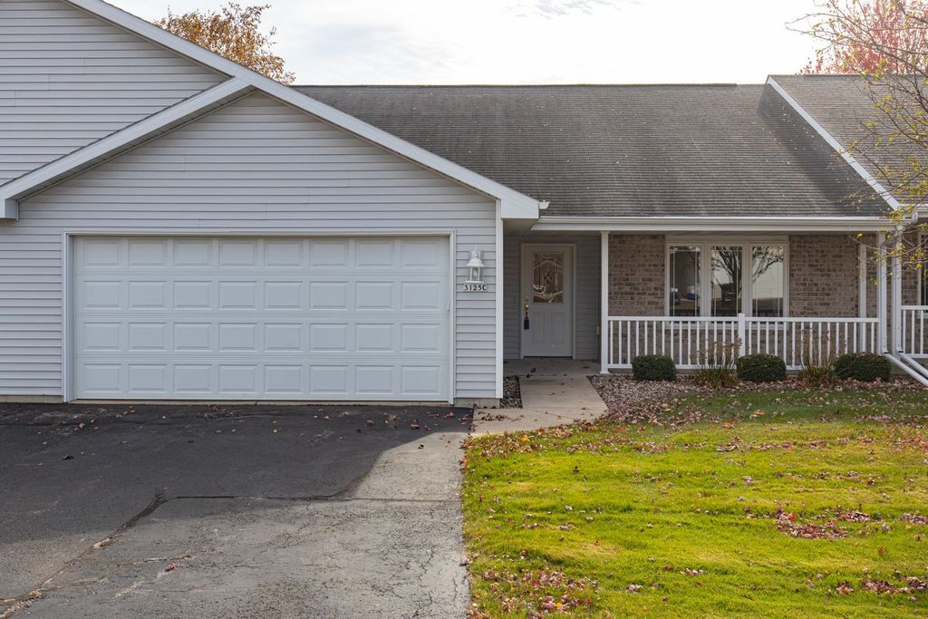 3125 White Tail Ln #C, Oshkosh, WI 54904 - See Est. Value, Schools & More
