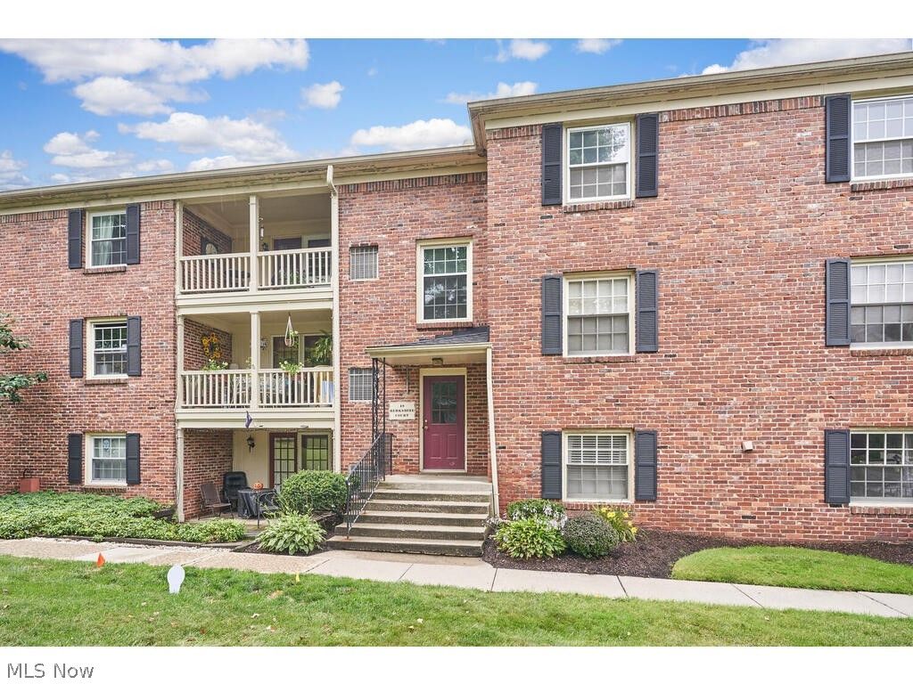 49 Berkshire Ct #2C, Akron, OH 44313 | Trulia