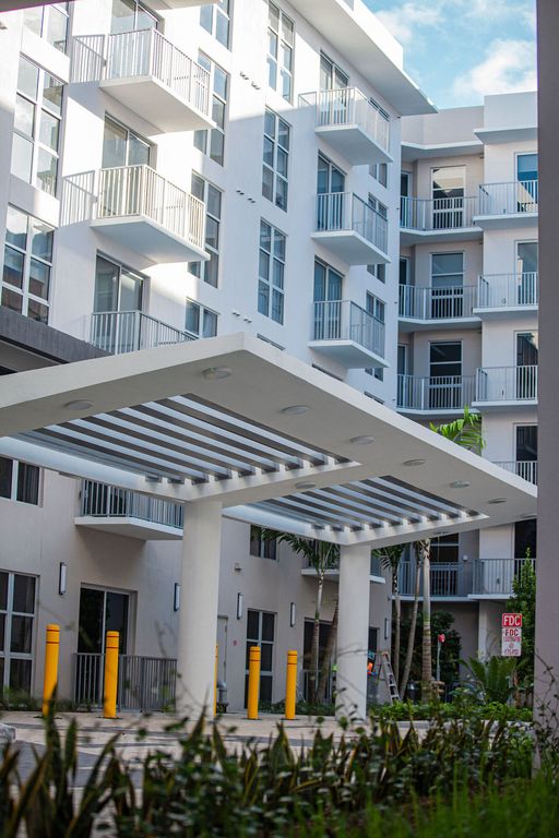 811 NW 43rd Ave #124, Miami, FL 33126 - See Est. Value, Schools & More