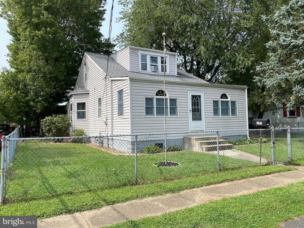 201 Belmont Ave, Croydon, PA 19021 - See Est. Value, Schools & More
