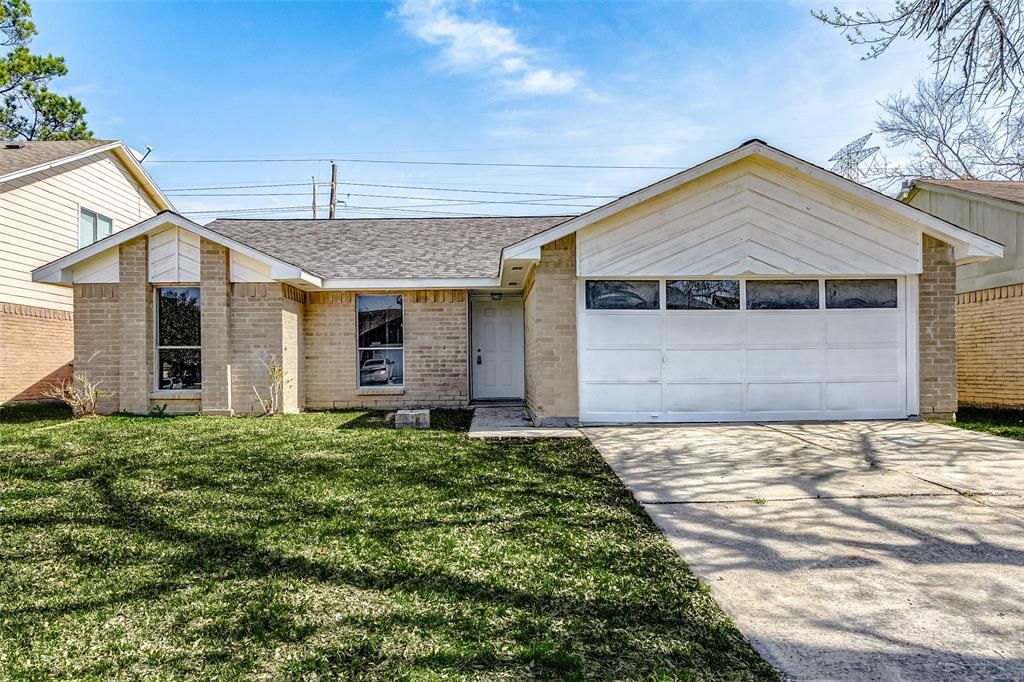 12338 Currin Forest Dr, Houston, TX 77044 - See Est. Value, Schools & More