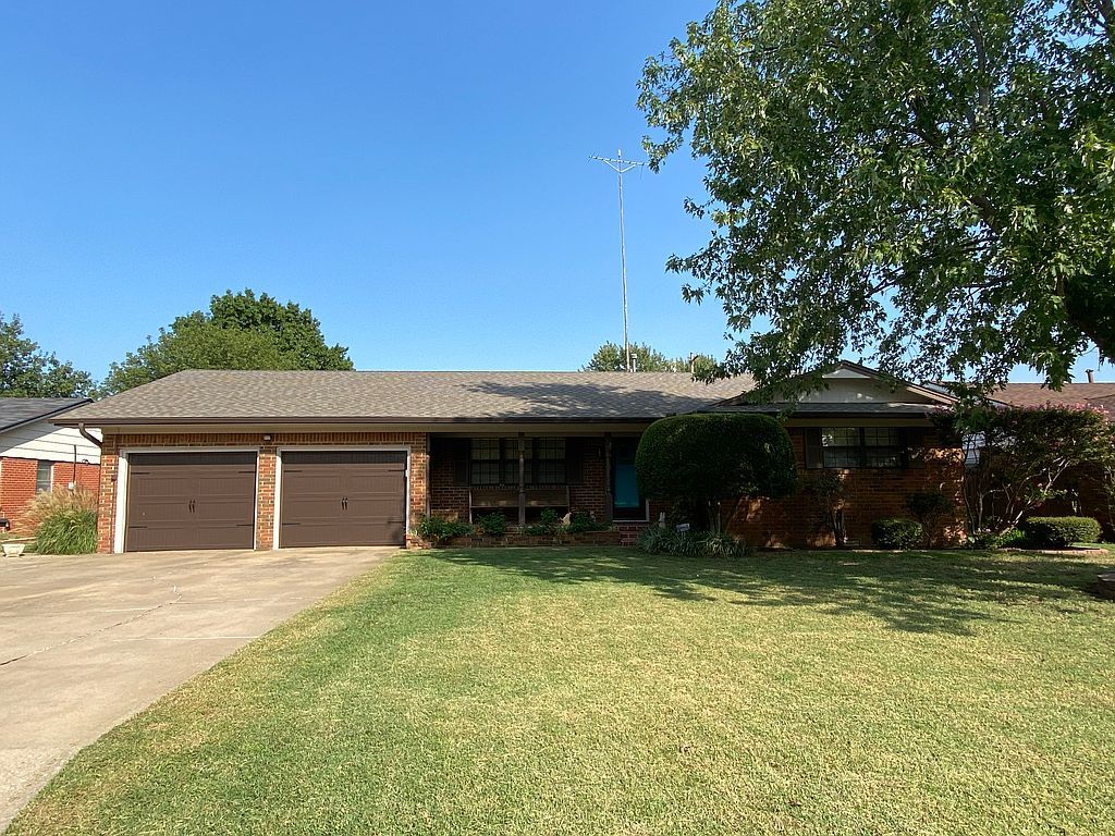 212 N 30th St, Duncan, OK 73533 - See Est. Value, Schools & More